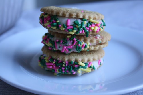 Ice Cream Sundays: Mini Ice Cream Sandwiches | Dana White Nutrition